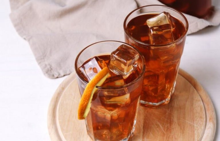 10 Bahaya Es Teh Manis yang Dikonsumsi Saat Cuaca Panas